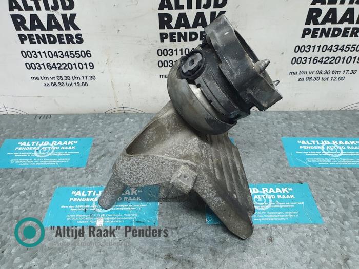 Soportes de motor con número de artículo 4E0199381 stock