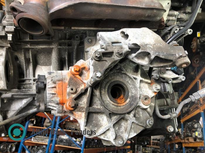 Front differential Mercedes E 4-matic 5.0 E-500 V8 32V - A2003350101 273962