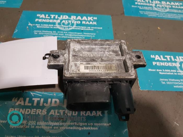 Glow plug relay Mercedes E Combi 3.2 E-320 CDI 24V - DC8G0227