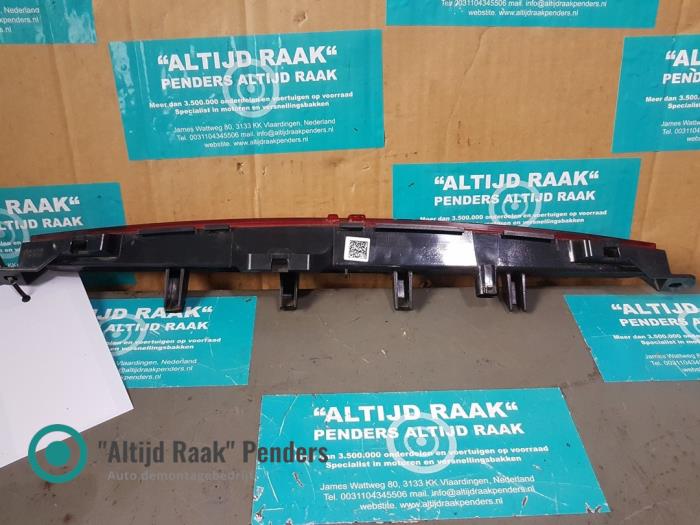 Third brake light Mercedes A 2.0 A-45 AMG Turbo 16V 4-Matic ...