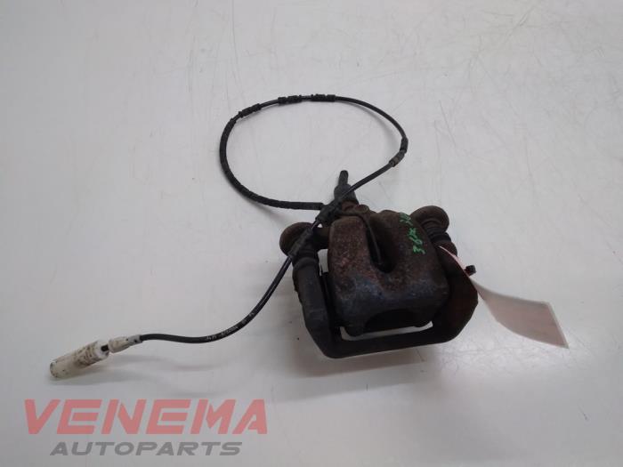 Rear brake calliper, right BMW 1 serie 116i 2.0 16V - 34216776378 ...