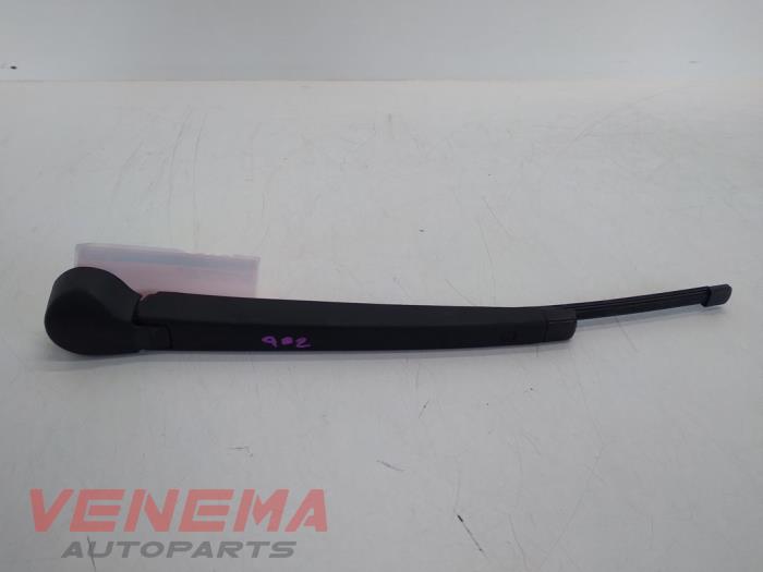 Bras essuie-glace arrière avec numéro d'article 5K6955707B stock