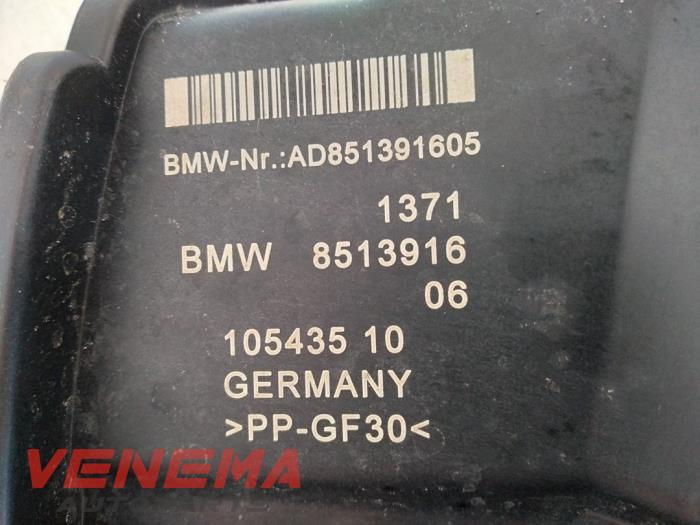 Air box BMW X1 sDrive 18d 2.0 16V - 13718513916 B47C20B
