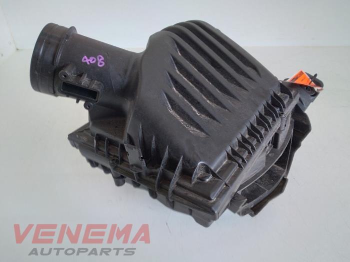 Air box BMW X1 sDrive 18d 2.0 16V - 13718513916 B47C20B