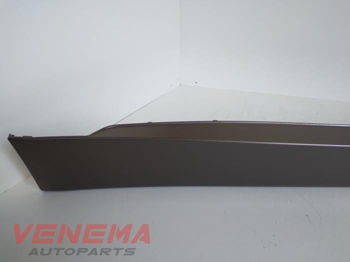 Side skirt, right BMW 4 serie Gran Coupe 430d 3.0 24V X11 - 51777314640