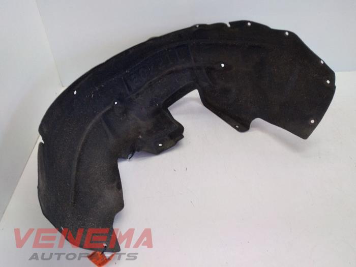 Wheel arch liner BMW 1 serie 120i 1.6 16V - 51717241857