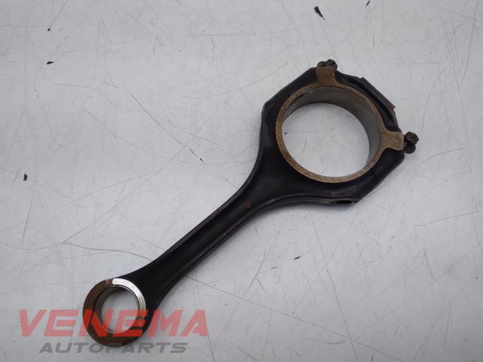 Connecting rod Mercedes ML II 3.5 350 4-Matic V6 24V - A2730300620 272967