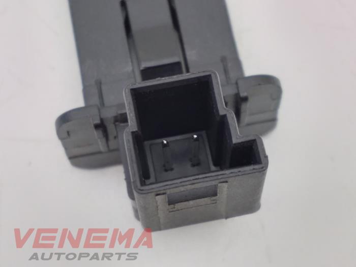 Interior temperature sensor Seat Leon ST 1.4 TSI 16V - 5Q0907543 VW-AG