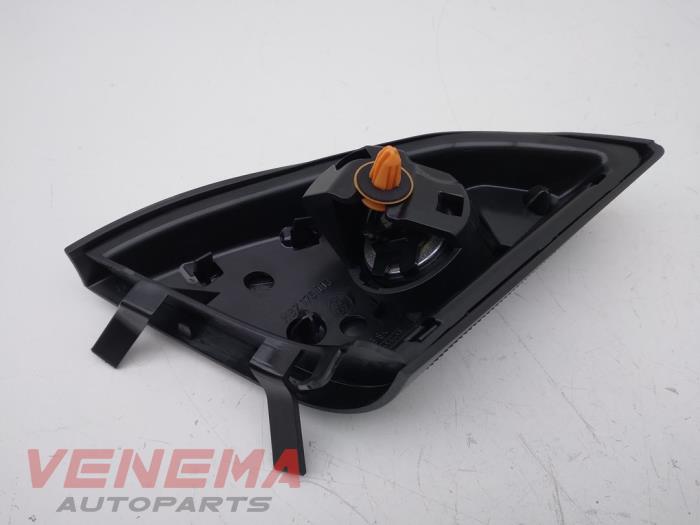 Speaker Mercedes A 1.6 A-180 16V - A2118200202 MERCEDES