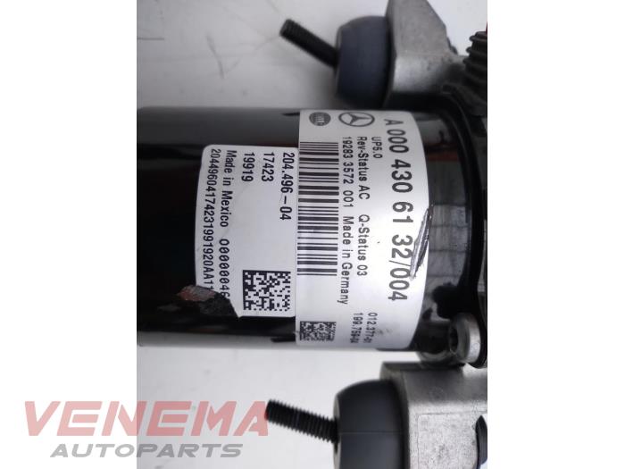 Brake servo vacuum pump Mercedes E Estate E-300de 2.0 Turbo 16V ...