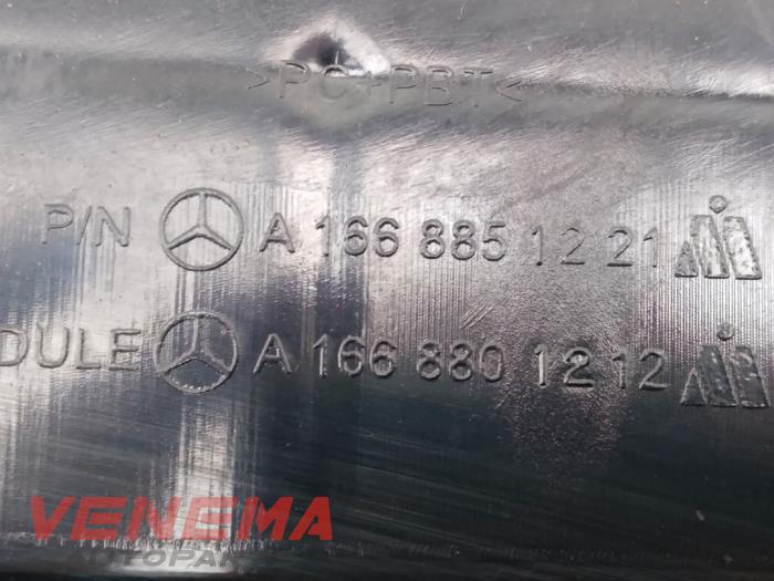 Rear bumper component, right Mercedes ML III 3.0 ML-350 BlueTEC V6 24V ...