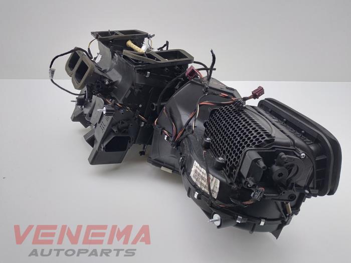 Heater housing Mercedes C 1.8 C-200 CGI 16V - A2048303503