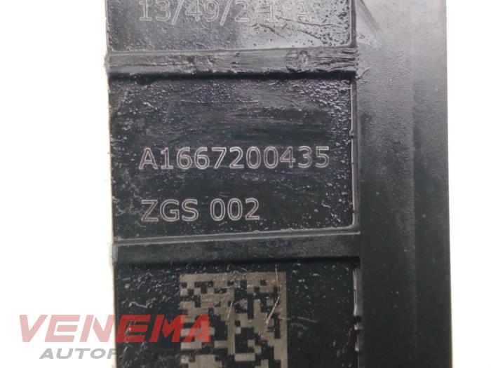 Front door lock mechanism 4-door, right Mercedes A 1.5 A-160 CDI, A ...