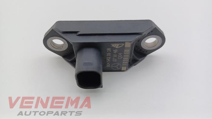 Speed sensor Mercedes ML II 3.0 ML-280 CDI 4-Matic V6 24V - A0009056502