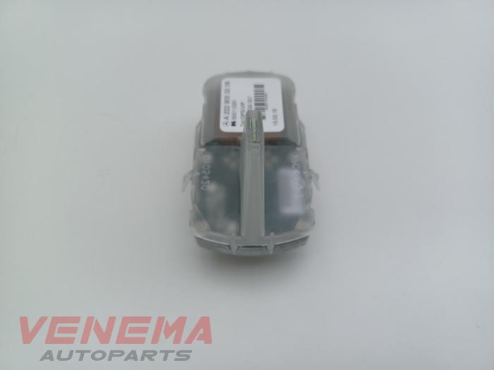 Antenna Mercedes GLE 350d 3.0 V6 24V BlueTEC 4-Matic - A2128270228 ...