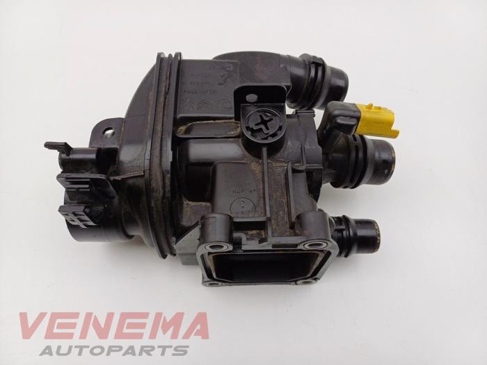 Thermostat housing Peugeot 208 I 1.2 12V e-THP PureTech 110 - 9807198480 HNZ