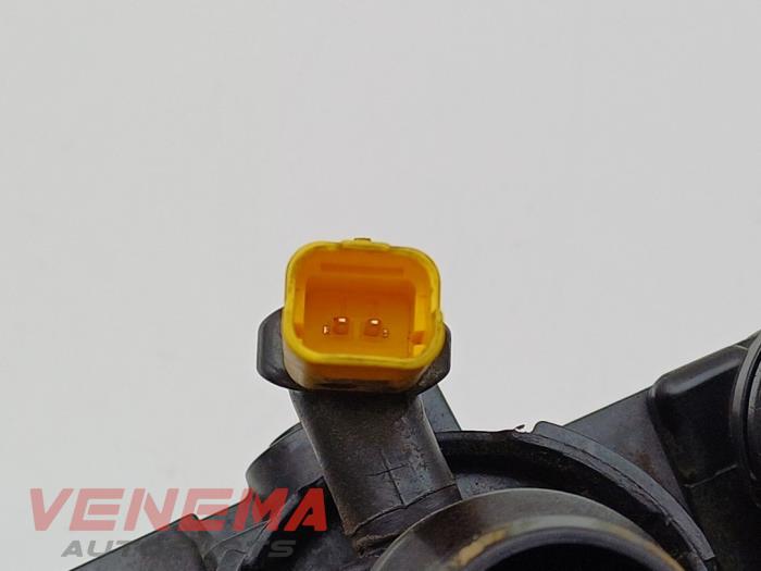 Thermostat housing Peugeot 208 I 1.2 12V e-THP PureTech 110 - 9807198480 1617295980
