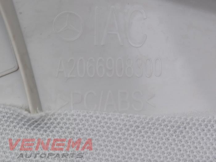 Trim strip, front left Mercedes C Estate C-300 e 2.0 Turbo ...