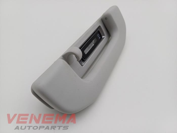 Handle Mercedes C Estate C-300 e 2.0 Turbo - A2069067000