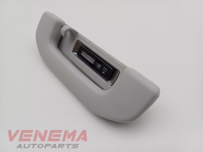 Handle Mercedes C Estate C-300 e 2.0 Turbo - A2069067000