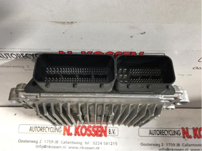 Engine management computer Mercedes Vito 2.2 114 CDI 16V - A6519002803 ...