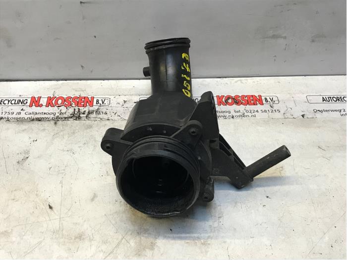 Air intake hose Mercedes ML-Klasse - A6421400687