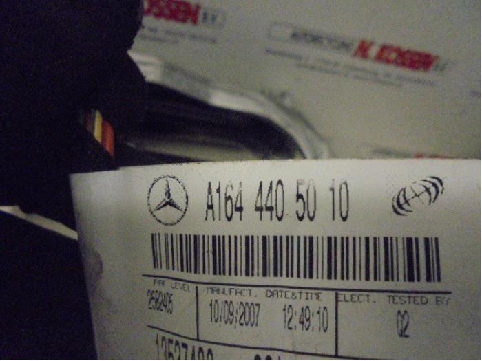 Steering column housing complete Mercedes ML-Klasse - A1644405010