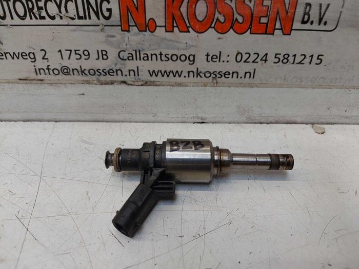 Injector (petrol injection) Skoda Octavia - 06H906036F BZB