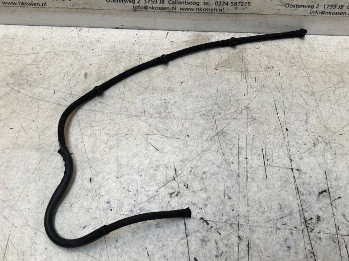 Fuel return line Mercedes Vito 2.2 115 CDI 16V - 646683 716637