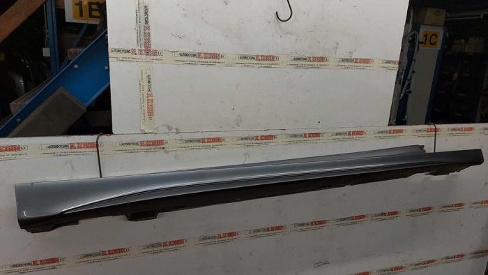 Side skirt, right Mercedes C C-300 e 2.0 Turbo 992 - A2066982400