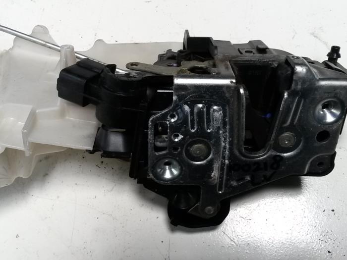 Serrure portière mécanique 4portes avant gauche Mercedes E 2.7 E-270 ...