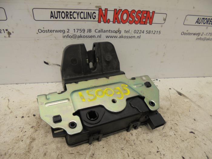 Tailgate lock mechanisms with part number 13172 stock
