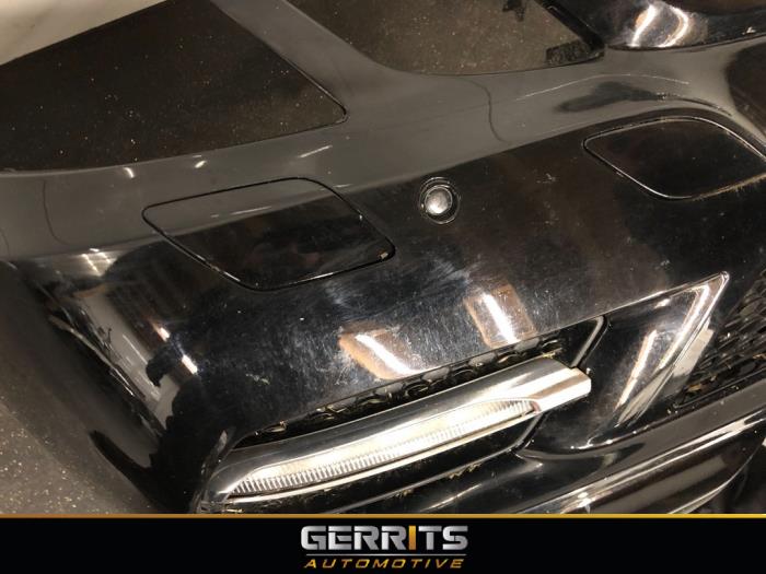 Front bumper Mercedes E E-200 CGI 16V BlueEfficiency 197 - A2078800447