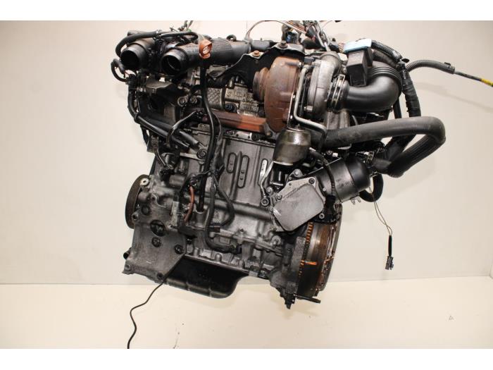 Engine Peugeot 308 SW 1.6 HDiF 16V - 0135QE 9HZ 9HZ