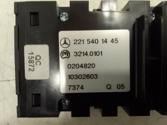 Parking brake switch Mercedes S 3.5 S-350 24V - 2215401445 272965