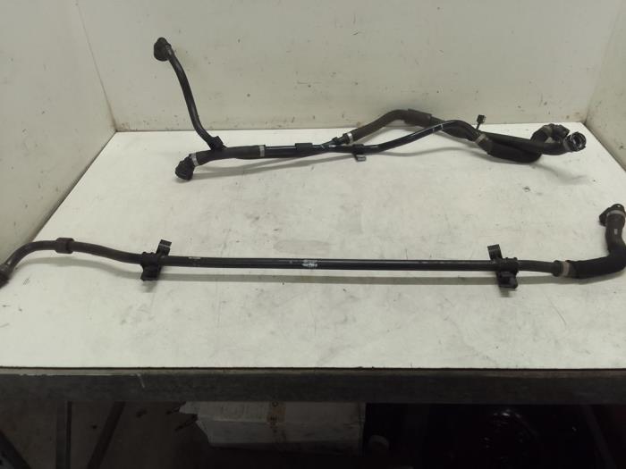 Water hose connection Mercedes GLE 300d EQ Boost 2.0 Turbo 16V 4-Matic ...