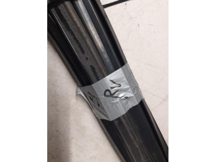 Door seal 2-door, right Mercedes Vito 2.2 114 CDI 16V - A4477200364