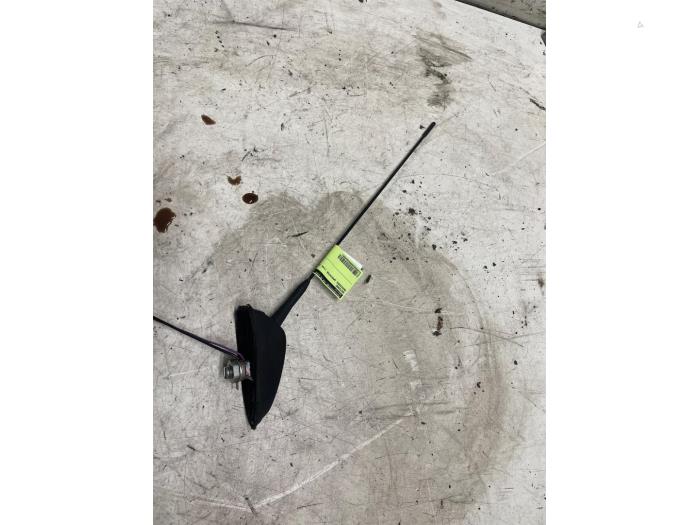 Antenna Mercedes Sprinter 3,5t 314 CDI 16V - A9068200475