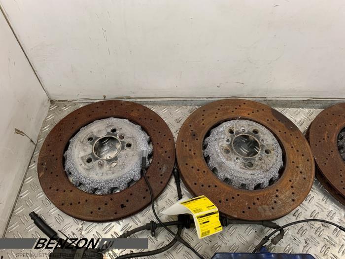 Brake set complete front+rear BMW 5-Serie - 34117845747