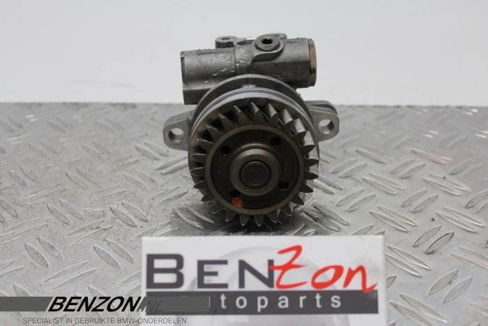 Pompe direction assistée Volkswagen Touareg - 7H0422153A BAC
