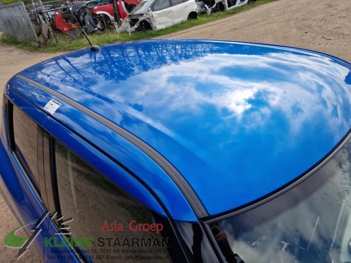 Suzuki Swift Kits montants de toit stock | ProxyParts.fr