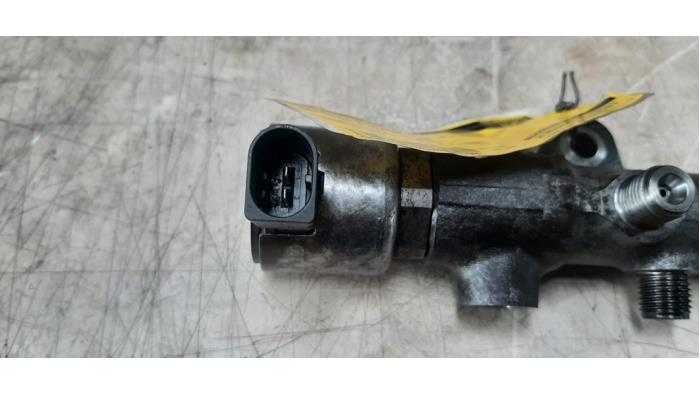 Fuel injector nozzle Mercedes C 2.2 C-250 CDI 16V BlueEFFICIENCY ...