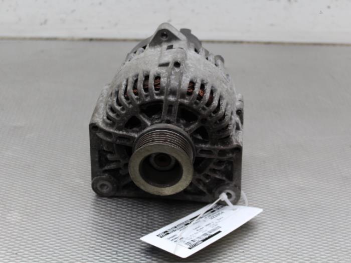 Dynamo Renault Megane II 1.6 16V - 8200667619 K4MD8 VALEO