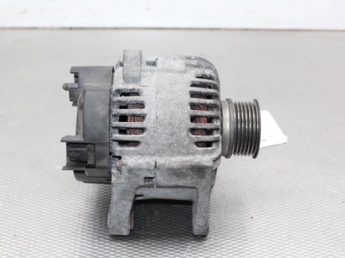 Dynamo Renault Megane II 1.6 16V - 8200667619 K4MD8 VALEO