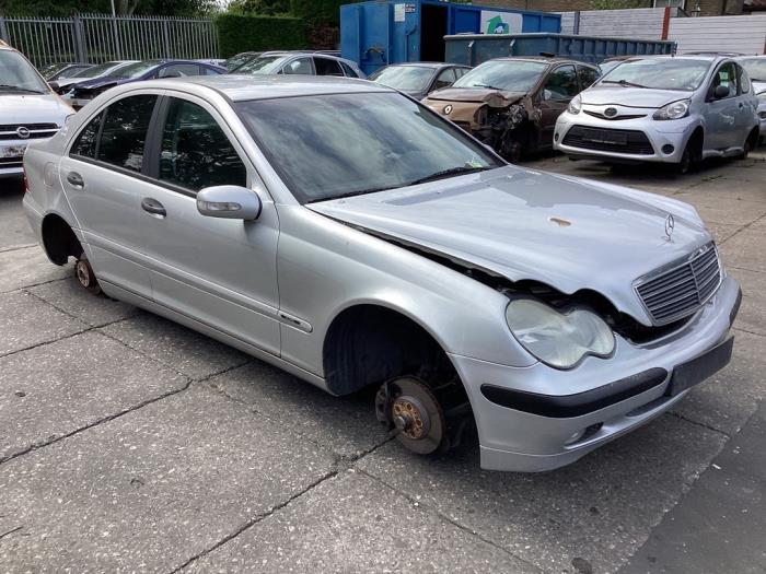 Front bumper Mercedes C 1.8 C-200K 16V 744 - A2038850025