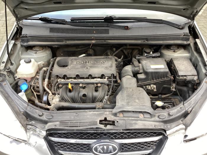 Moteur Kia Carens III 2.0i CVVT 16V - 121Y125H00 G4KA