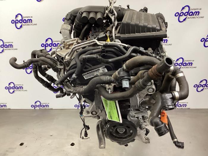 Engine Audi A3 Sportback 1.4 TFSI 16V e-tron - 04E100099A CUK