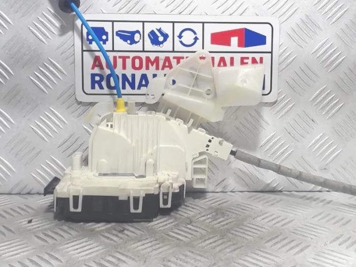 Rear door lock mechanism 4-door, left Mercedes E Estate E-250 CDI 16V ...