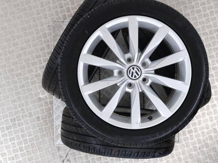 Sport rims set + tires Volkswagen Golf VII 1.6 TDI BlueMotion 16V ...