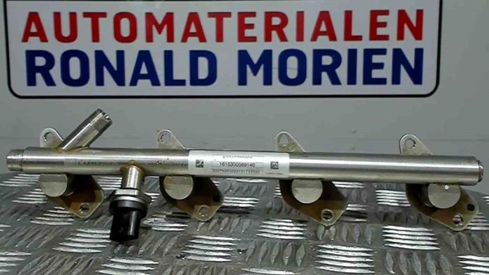 Fuel injector nozzle Mercedes C C-300 2.0 Turbo 16V - A2740700995 ...
